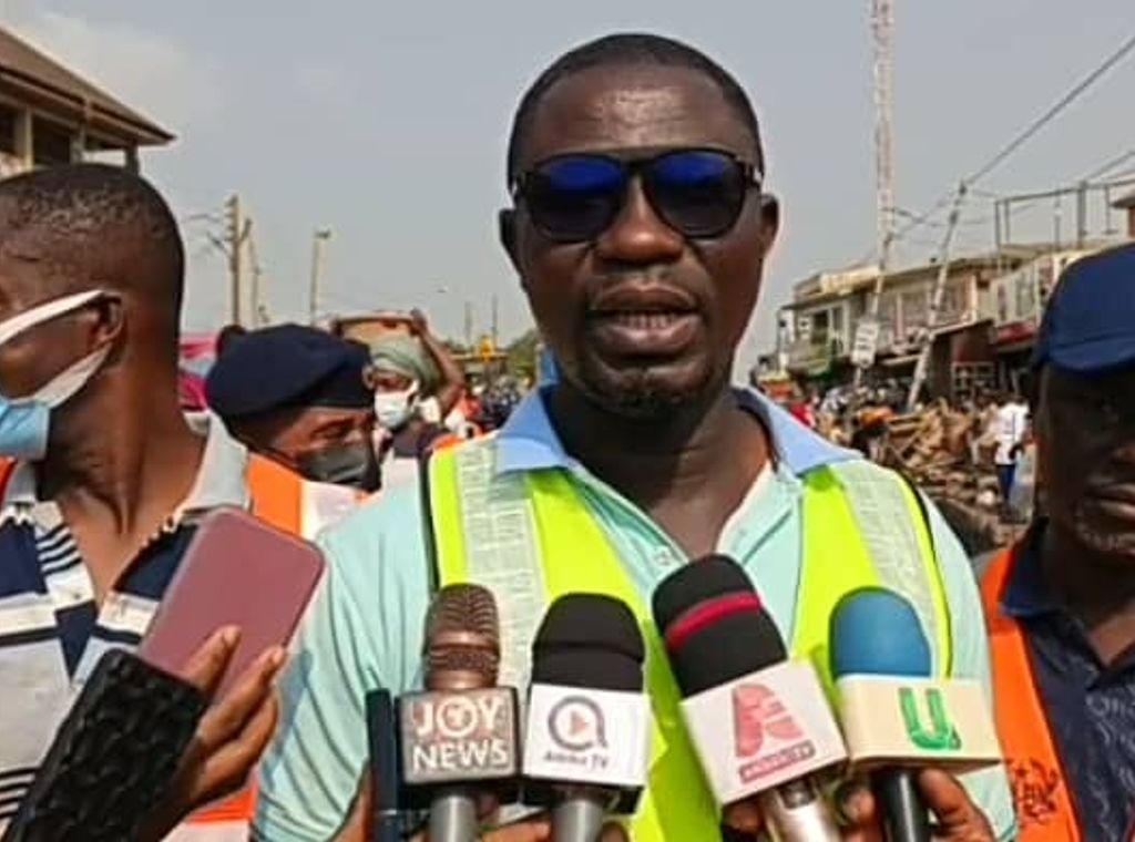 Ashaiman MP urges Ghanaians against indiscriminate refuse dumping